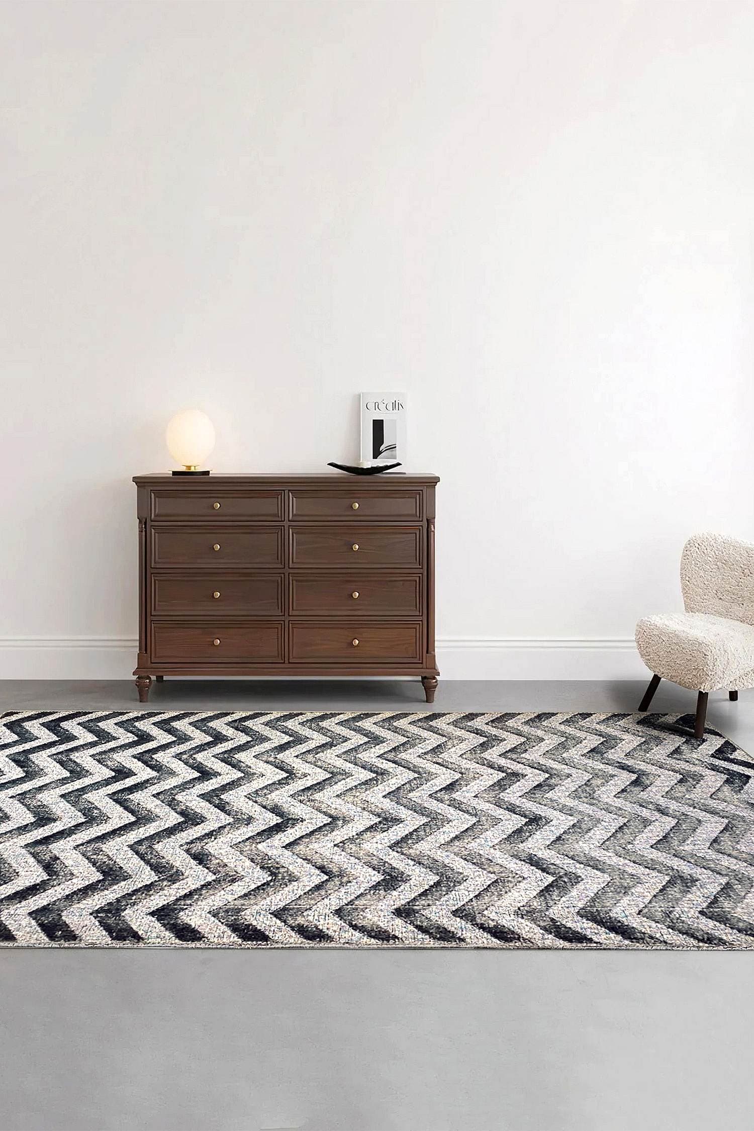 Buy Qaaleen The Chevron Handloom Rug Online | Aza Fashions