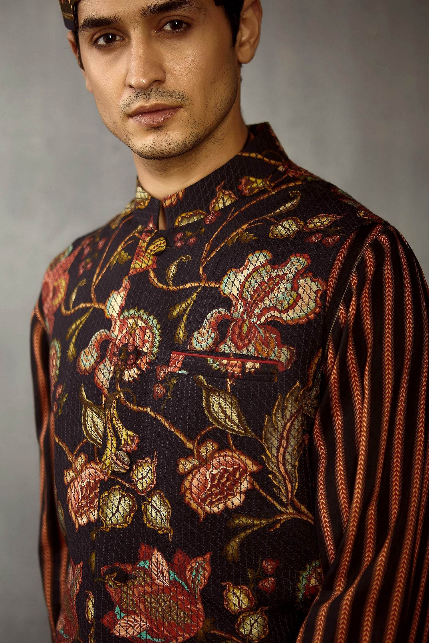 Buy Torani - Men Black Cotton Silk Floral Print Bundi Online | Aza Fashions