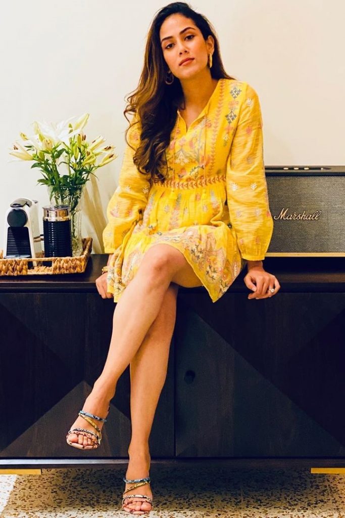 All We Want for House Parties Is Mira Rajput's Yellow Dress | Aza ...